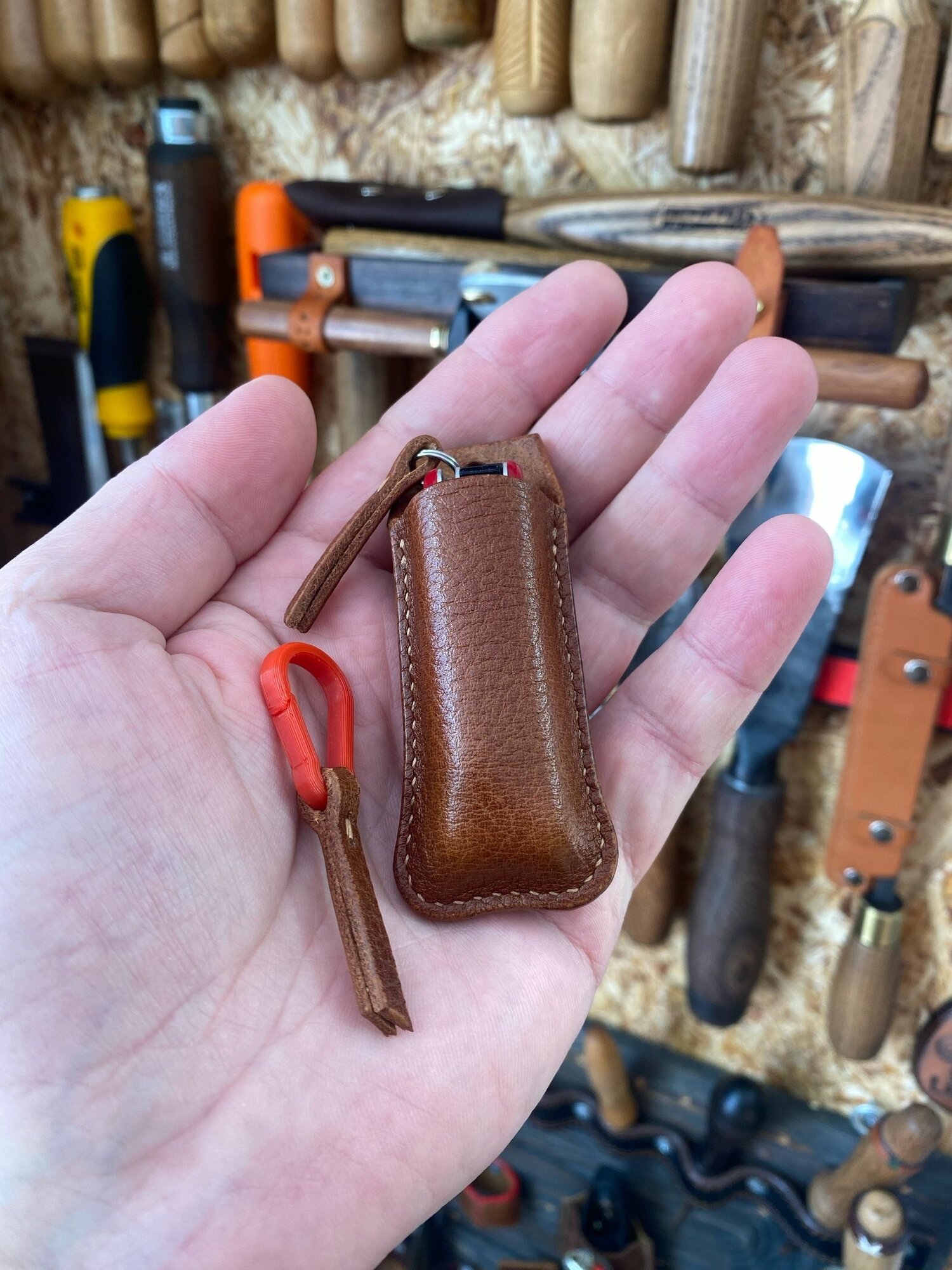 Кожаный чехол ручной работы из натуральной кожи для перочинного ножа Victorinox Nail Clip 580 (0.6463) 65 мм