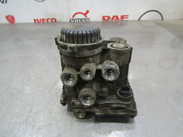 Кран управления тормозами прицепа WABCO, Mercedes Actros