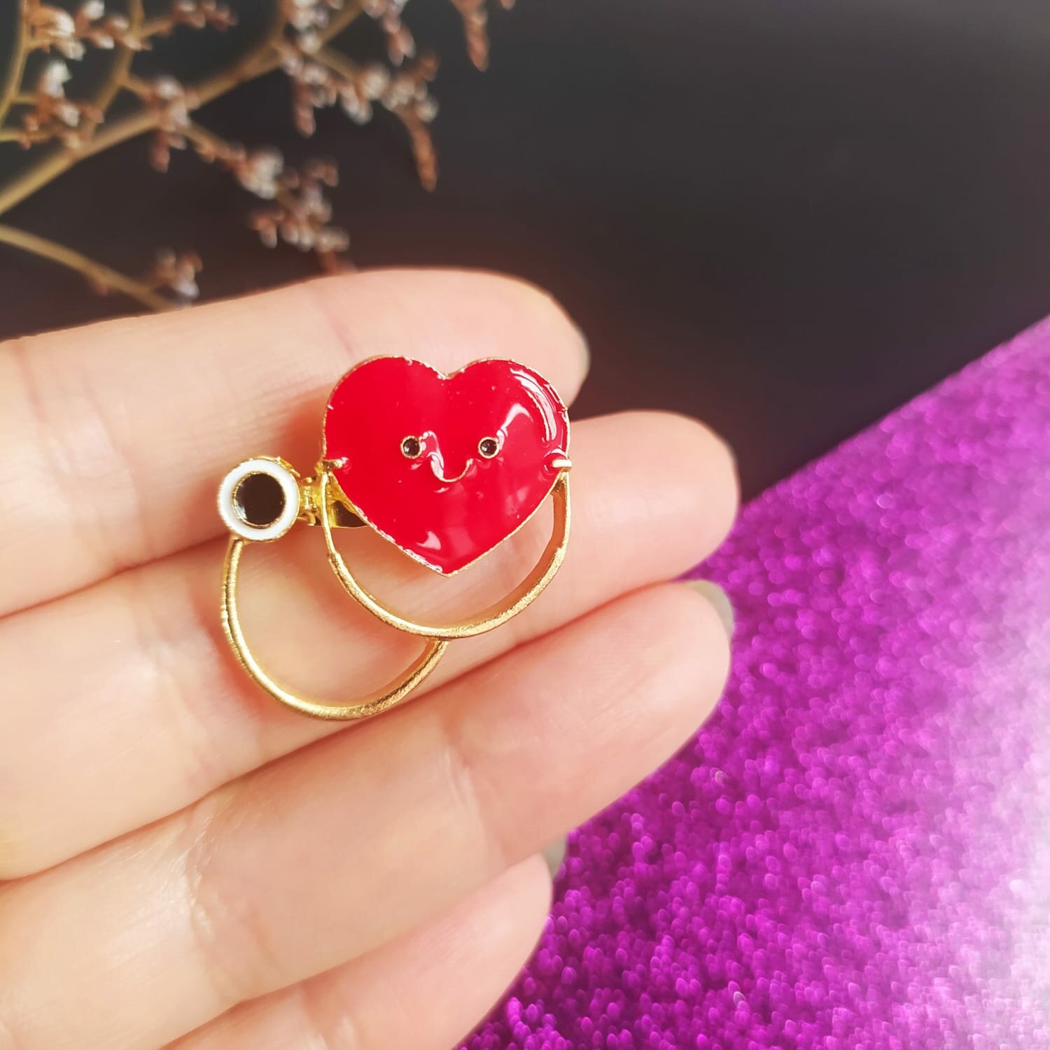 Брошь, эмаль