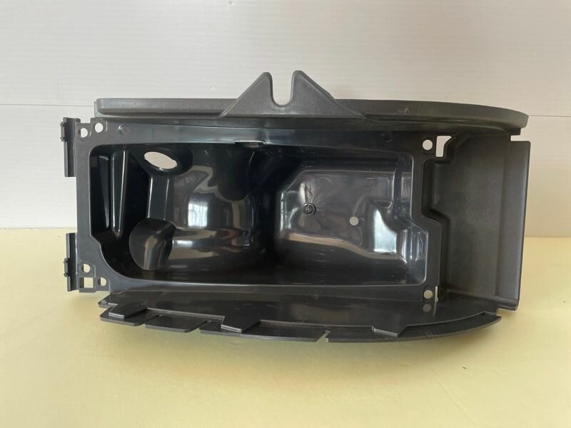 Корпус фары головного света правый для SCANIA P/G/R/T (скания)