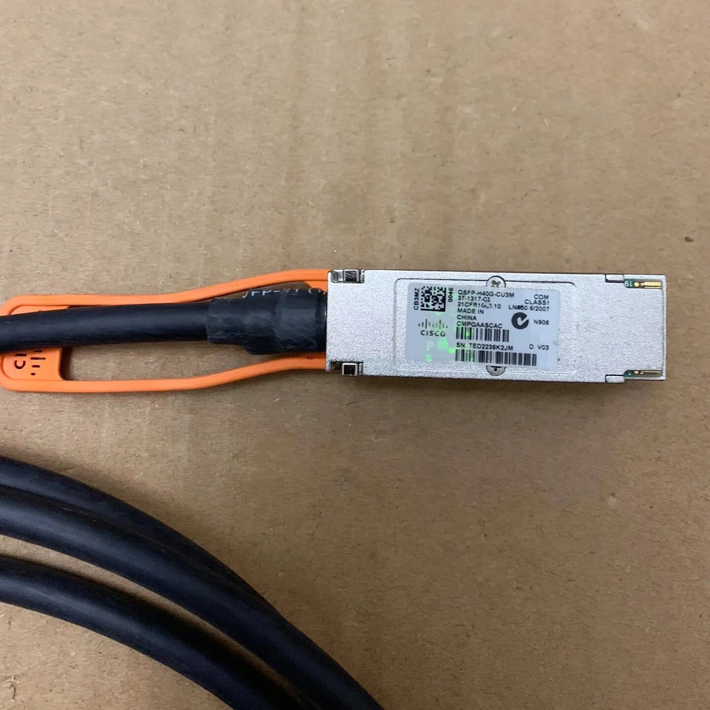 Оригинальный медный пассивный кабель Cisco 40G QSFP с прямым подключением, 3 м Twinax QSFP-H40G-CU3M 37-1317-03 для сетевой карты