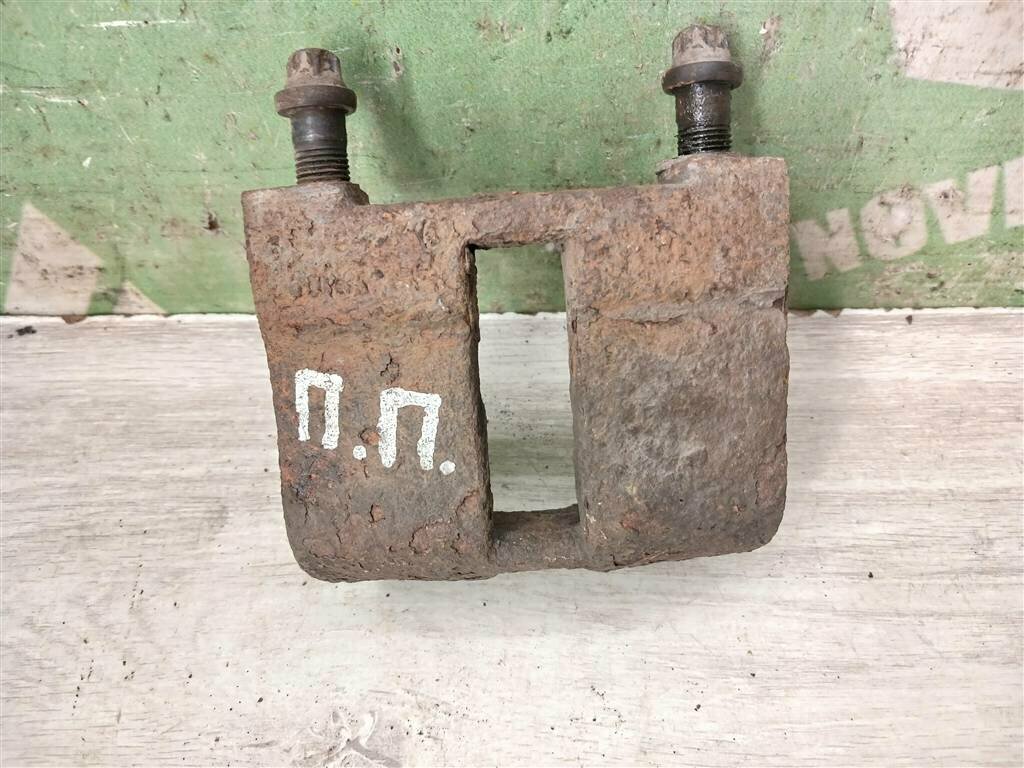 Суппорт передний правый LADA Granta 2011+