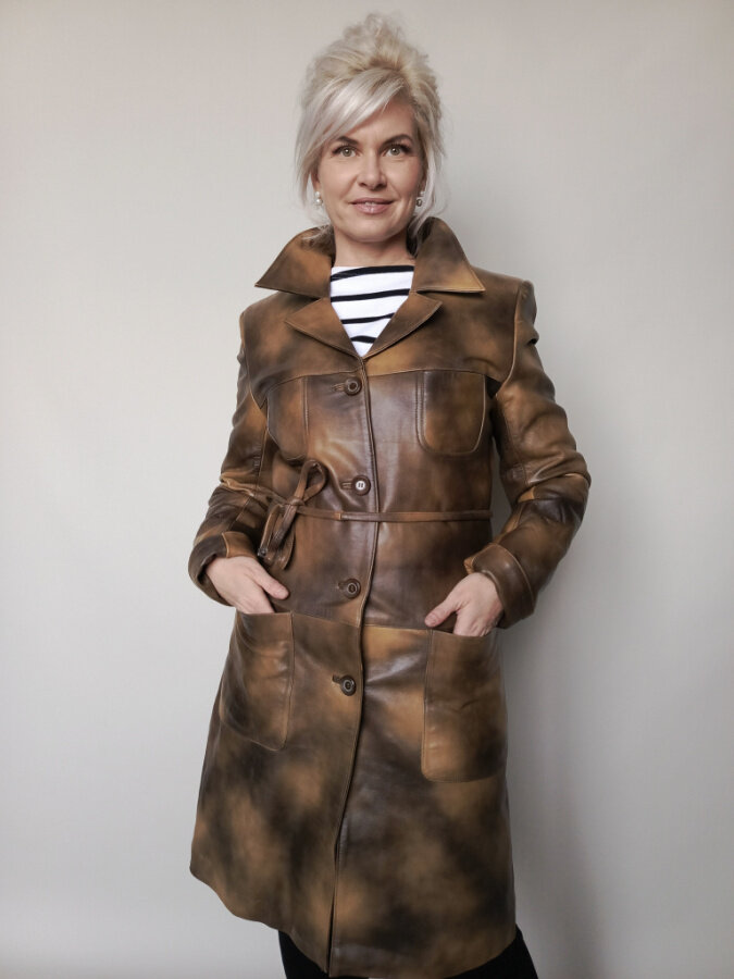 Плащ женский натуральная кожа цвет Хаки р.44-46 /10930/