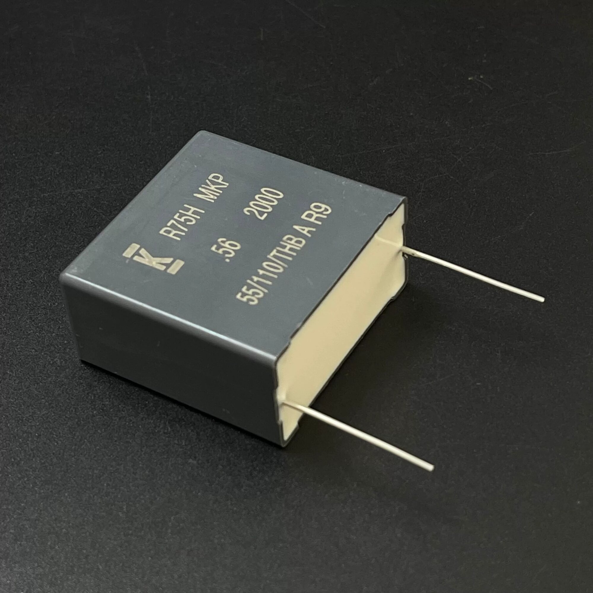 KEMET MKP R75H 0.56UF 2000V OFF PLATINUM MACHINE ANSWERING FILM CAPACITORS 1шт цена