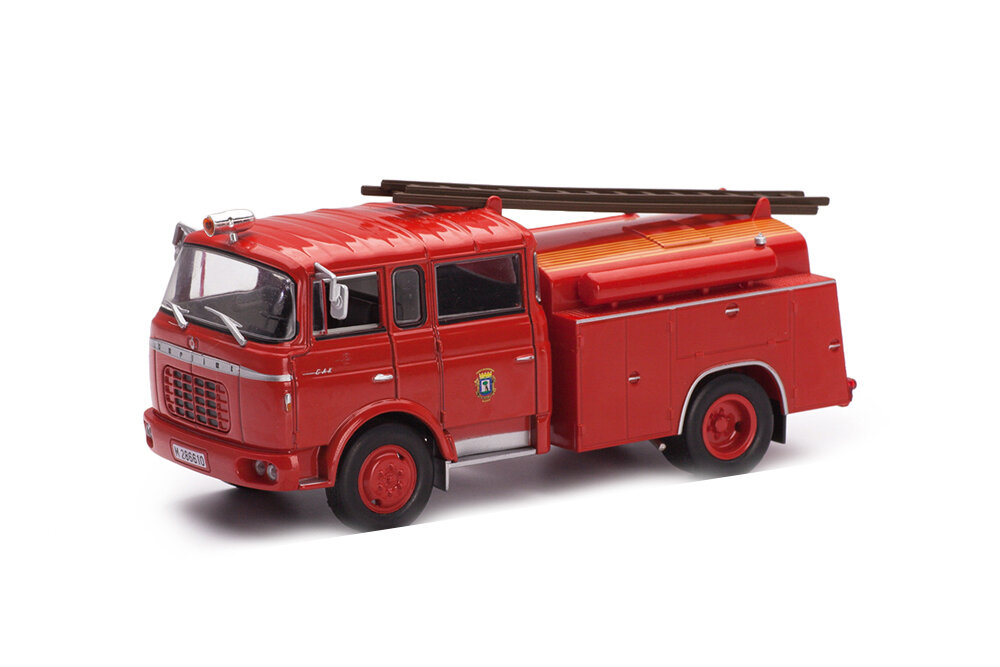 Модель коллекционная ALTAYA Berliet gak 17 fire department madrid red