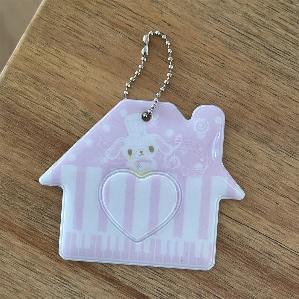 Держатель для карт в форме дома Kpop H