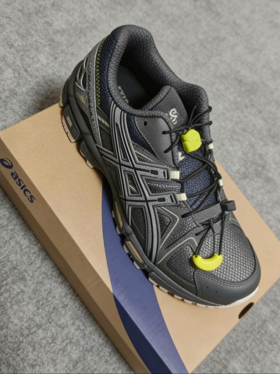 Кроссовки ASICS Gel-Kahana 8 “Graphite Grey Sheet Rock”