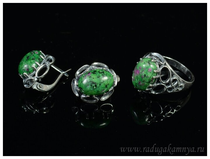 Комплект бижутерии: кольцо, цоизит