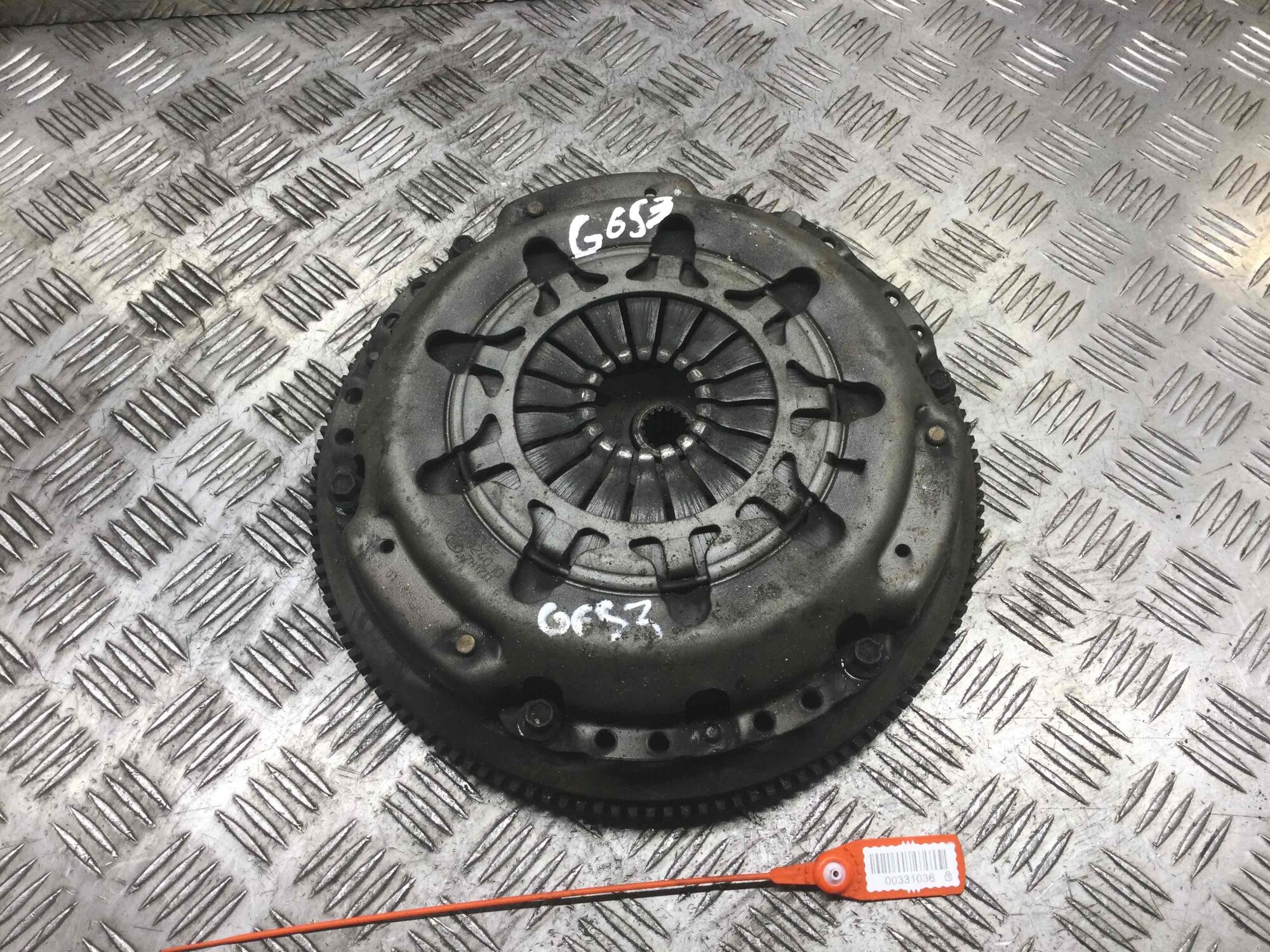 Б/У Маховик Ford Focus 1 поколение [рестайлинг] (2001-2005) 2003 г.