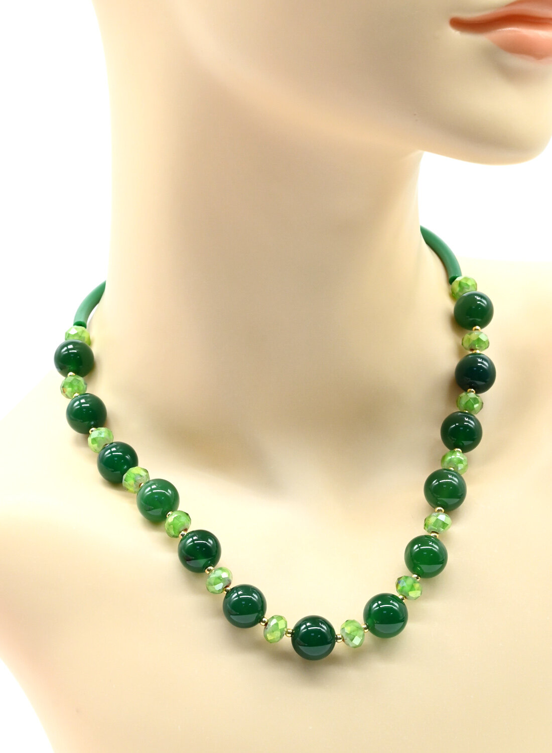 Колье, агат