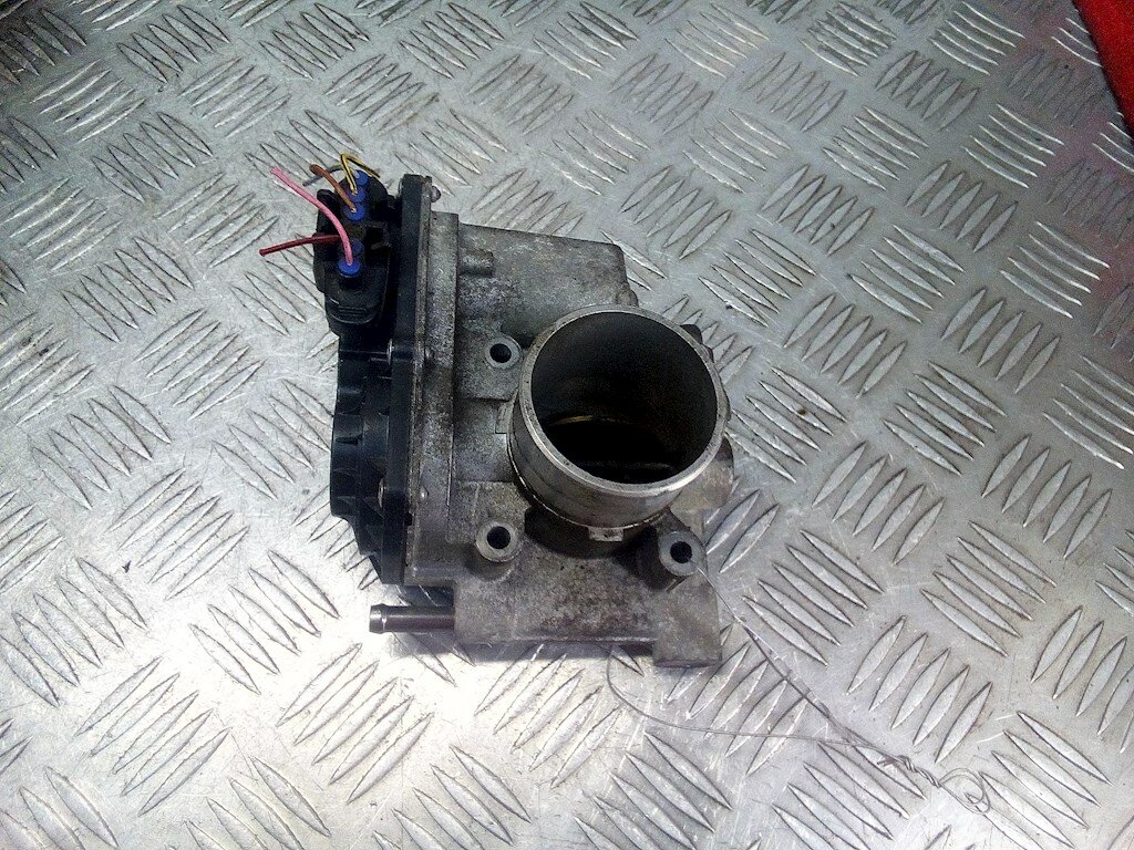 Заслонка дроссельная Mazda 6 GH R2AA136B0A арт. 496604