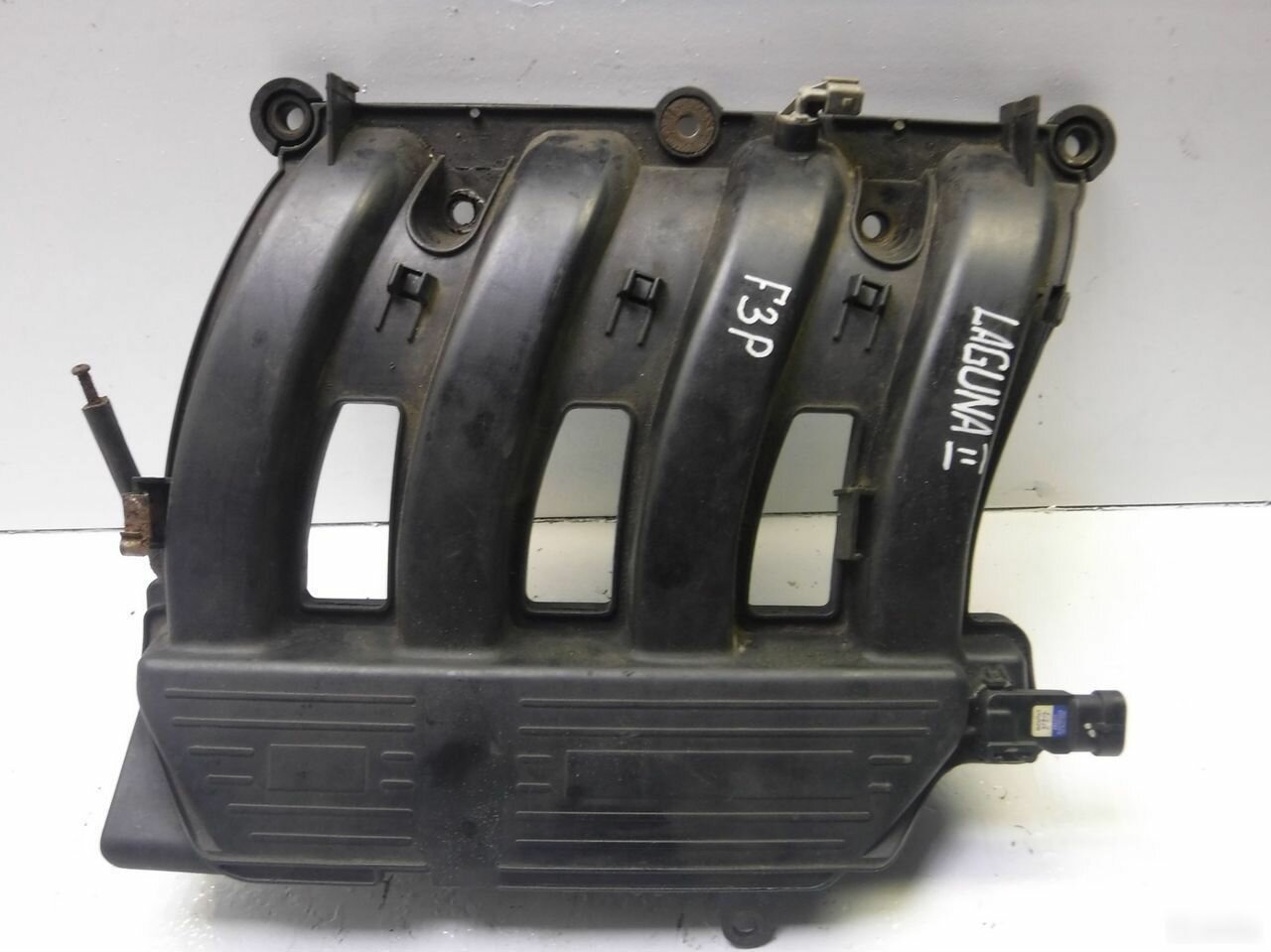 Коллектор впускной Renault Laguna II (2001—2005) 8200125648