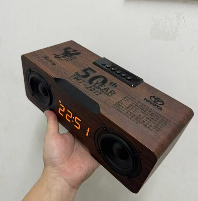 Беспроводная Bluetooth колонка со встроенным сабвуфером. Часы, будильник, FM-радио, USB, AUX, MicroSD