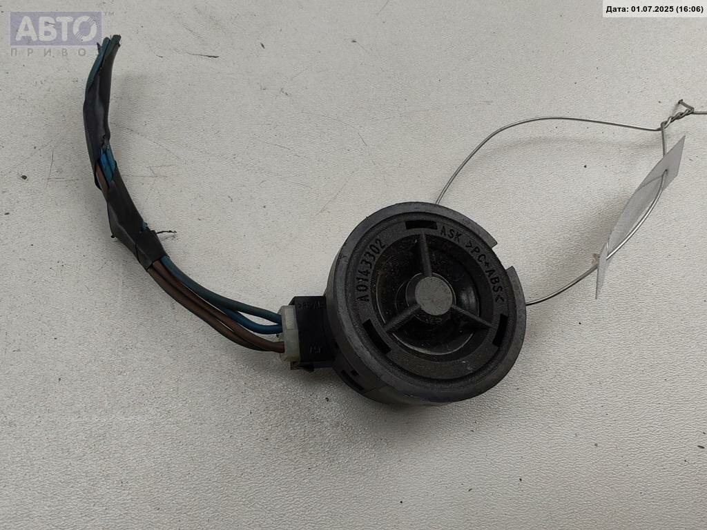 Динамик высокочастотный (пищалка) Opel Corsa D (2006-2014)