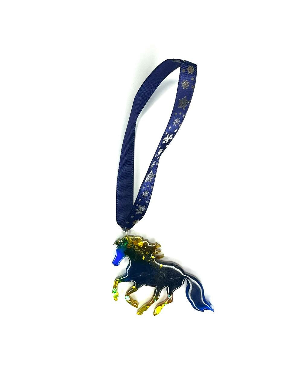 Подвес Kling "Лошадь с золотой гривой", ручная работа, эпоксидная смола