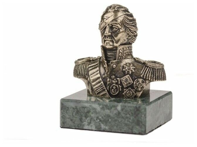 Бюст Кутузов М. И. (ВхШхД 9см./6см./5см.)