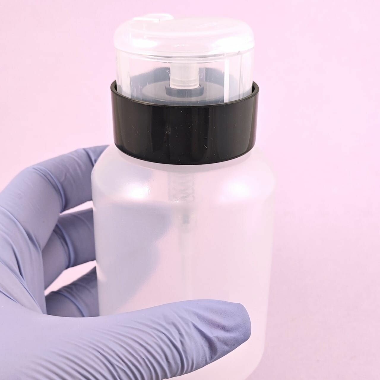 Помпа с дозатором, 210мл, черный