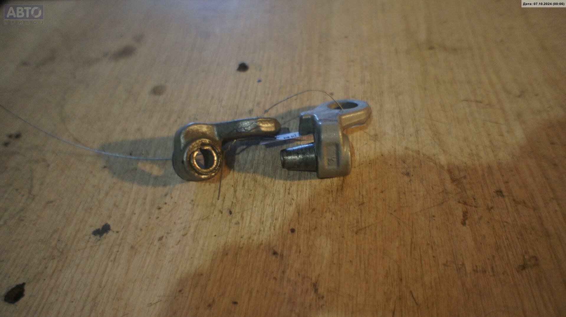 Петля двери передней правой Ford Focus 2 (2004-2010)