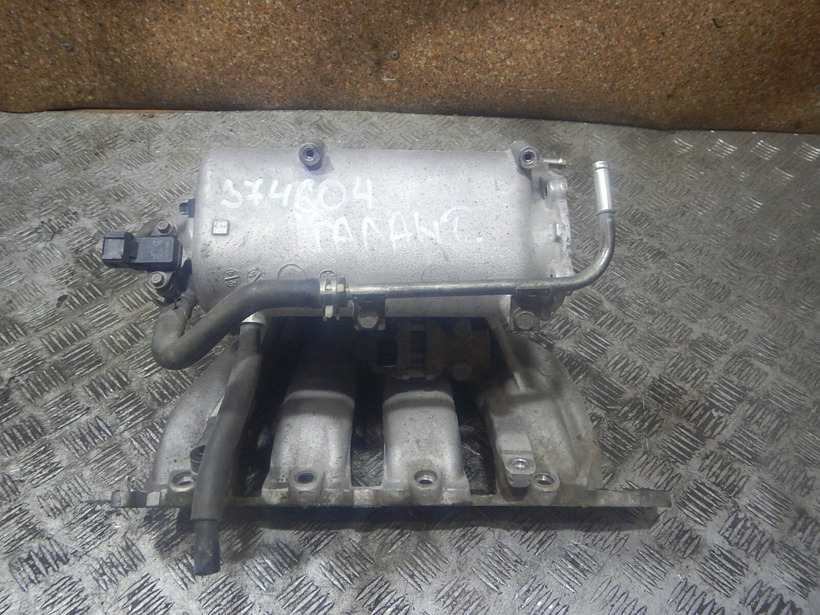 Б/У Коллектор впускной, Mitsubishi (Митсубиси)-GALANT (03-12) MITSUBISHI GALANT (03-12) 2,4 Без повреждений 374604 MITSUB...