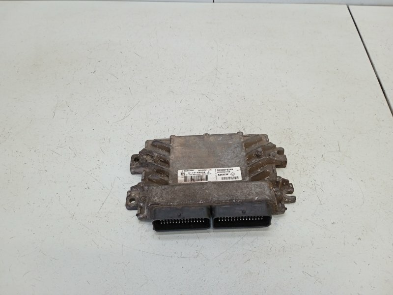 Б/У блок управления ДВС, мозги, 1.4 Рено Симбол 2 Блок управления двигателем Renault Symbol 2 2010 168461 RENAULT арт. 820...