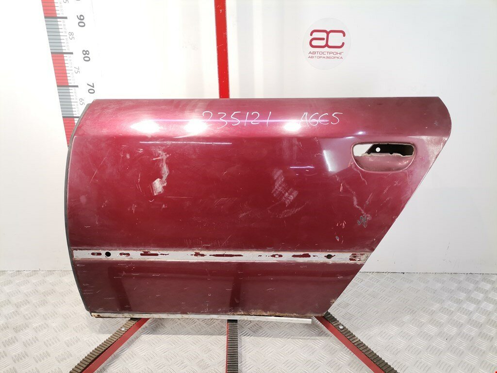 Дверь задняя левая Audi A6 C5 4B0833051 арт. 2130569