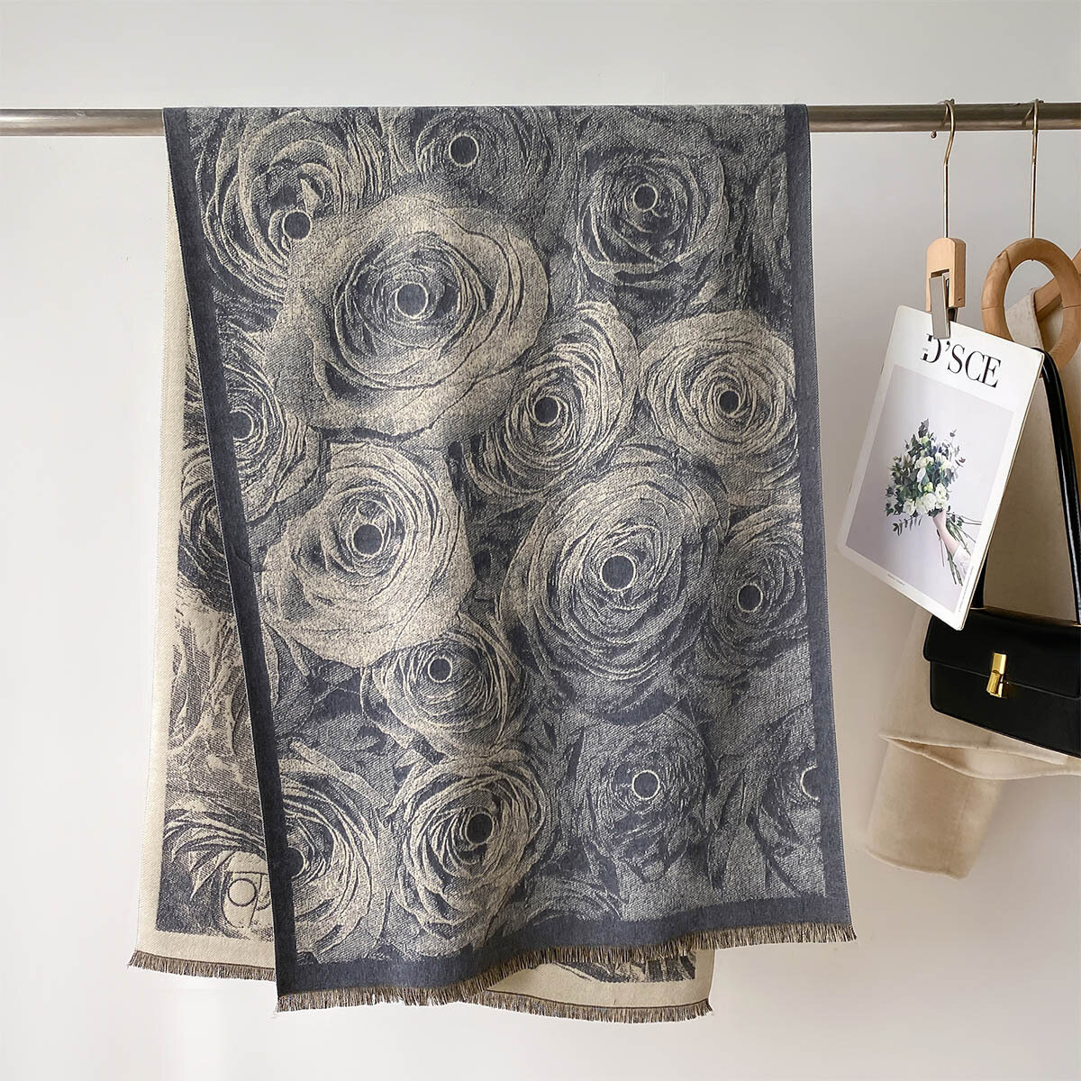 Комплект с шарфом для женщин