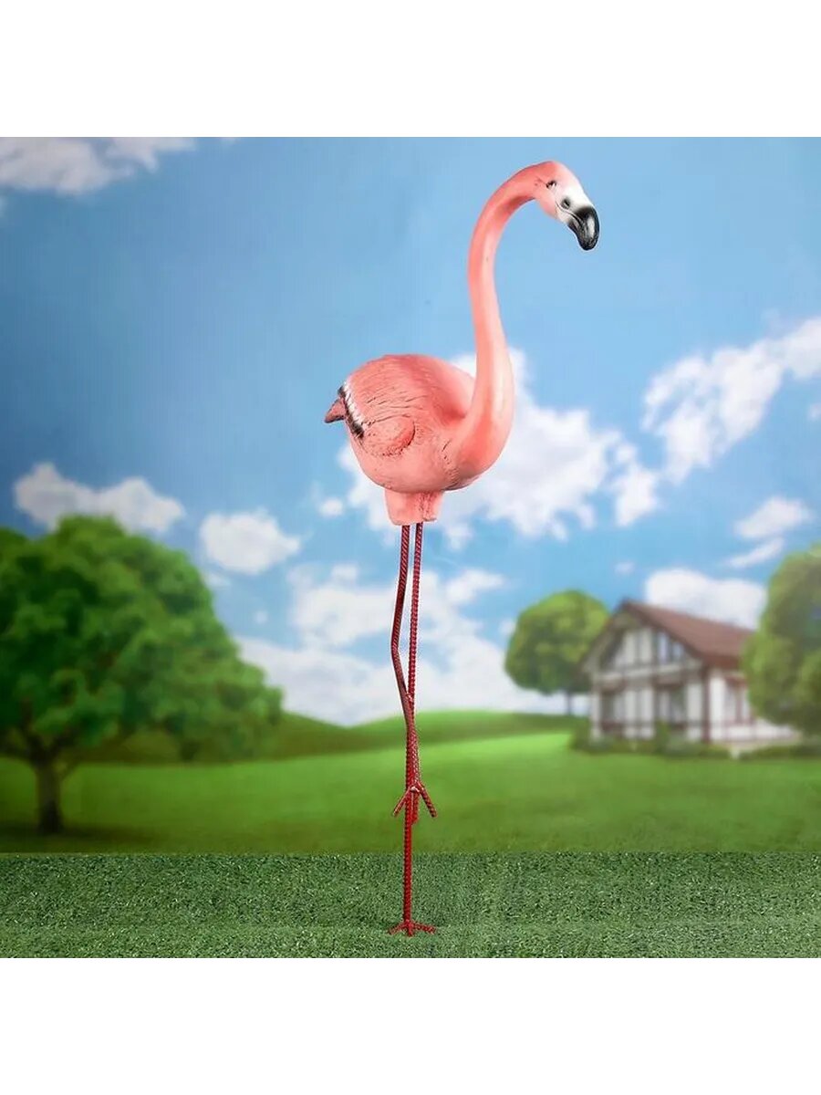 Яркая садовая фигура Фламинго большого размера