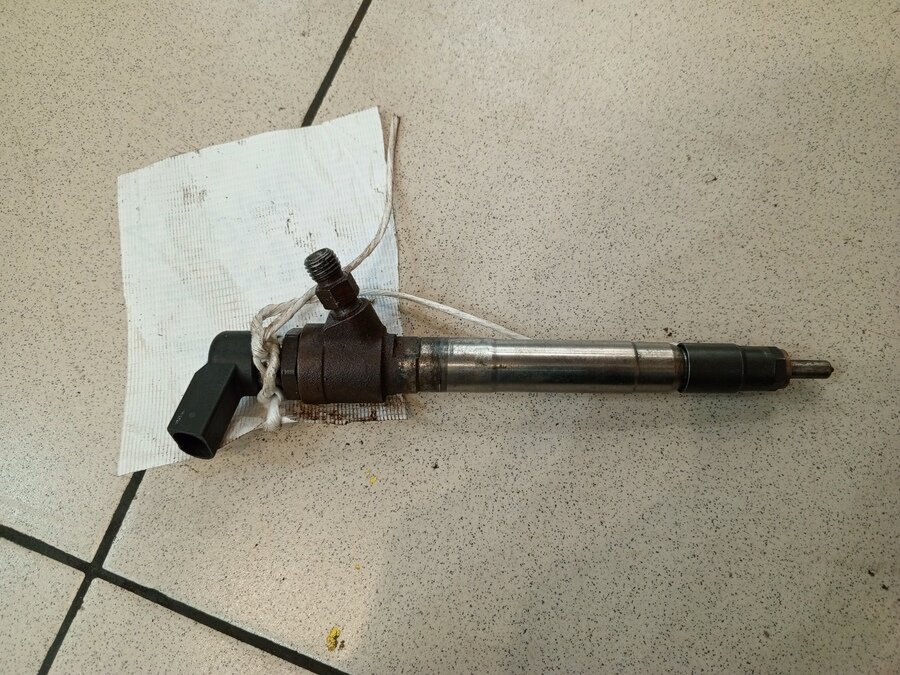 Форсунка дизельная от Peugeot Boxer 250 2006>