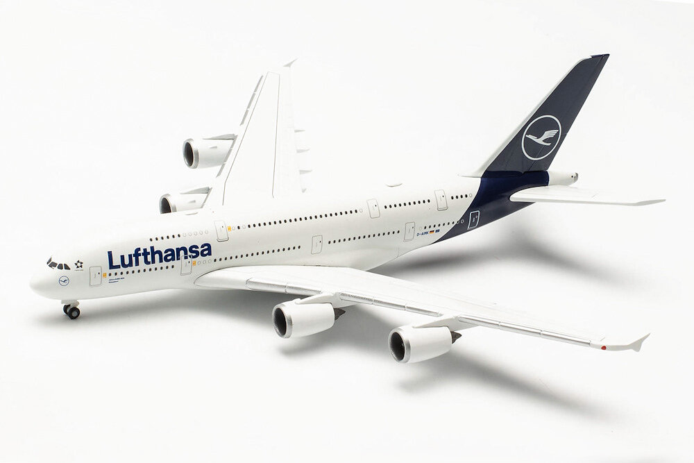 Herpa (Херпа) Модель самолета Airbus A380 Lufthansa