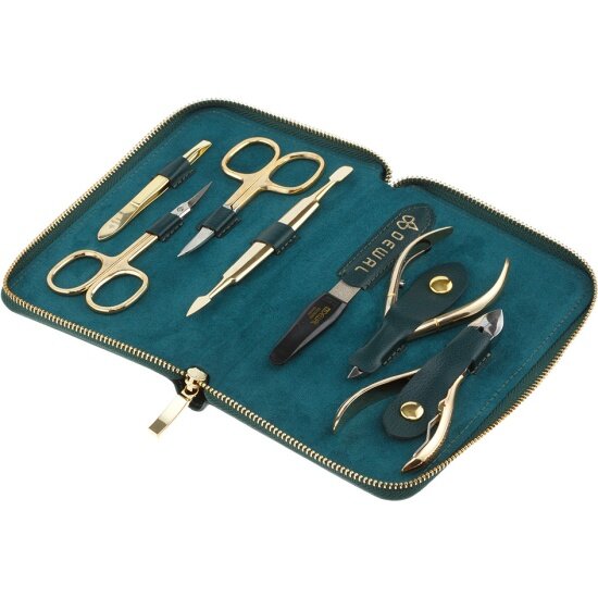 Маникюрный набор Dewal Professional DEWAL 7 предметов, натур. кожа, зеленый.