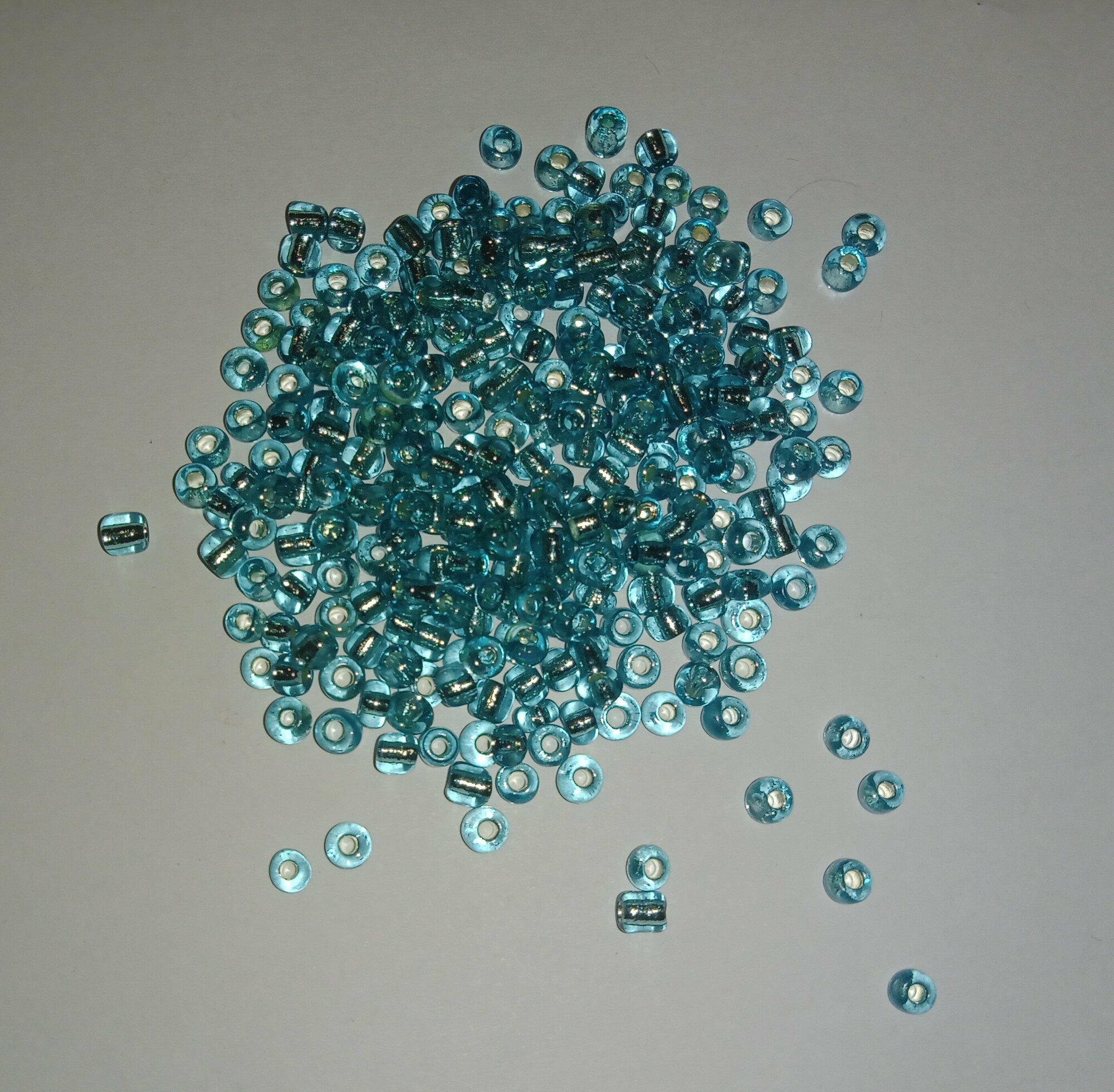 Набор крупного разноразмерного бисера для рукоделия, 20 гр