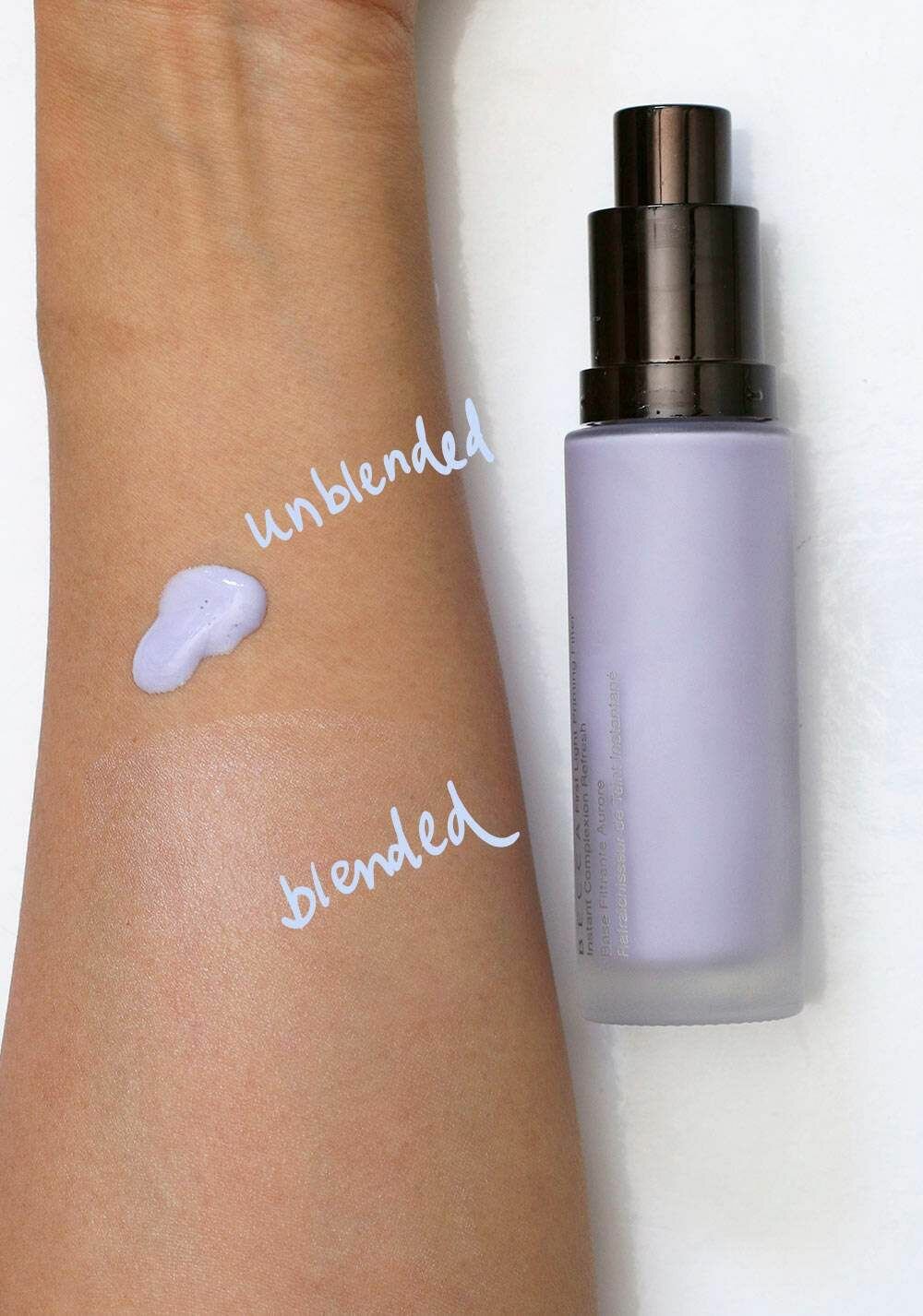 Праймер BECCA - First Light Priming Filter (30 мл.), с эффектом сияния — фото 1