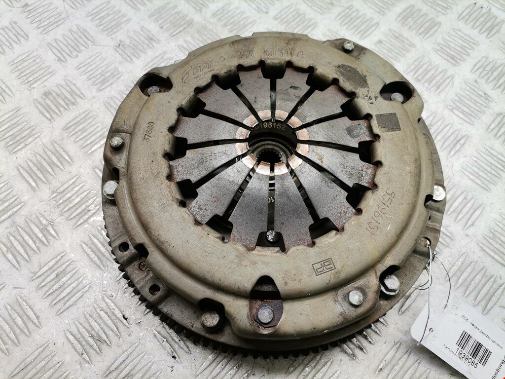 Маховик (демпфер сцепления) Fiat Punto 3 Grande Punto (199/310) 46746600 арт. 1939085