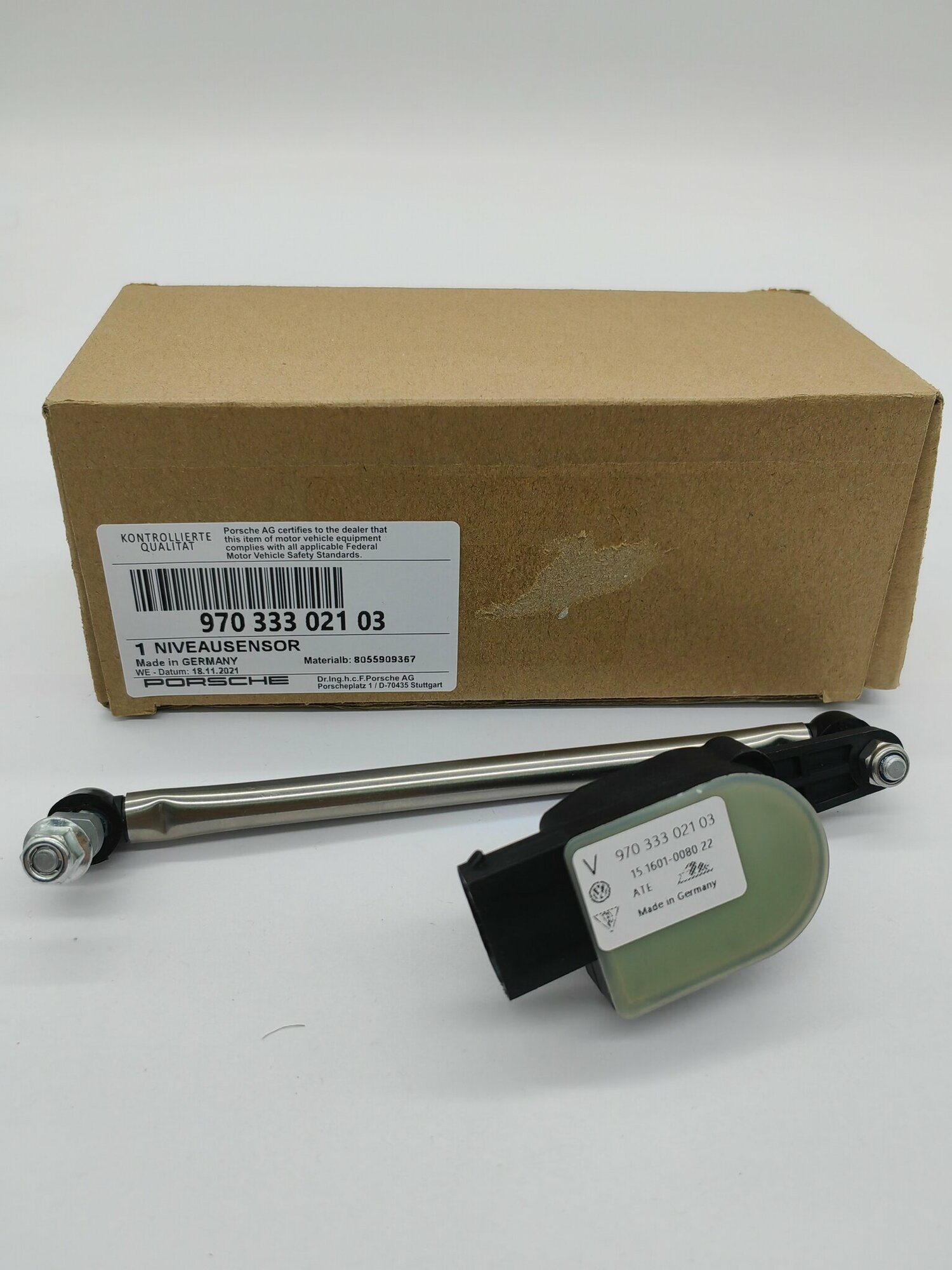 Porsche Датчик положения кузова Panamera Арт. 97033302103