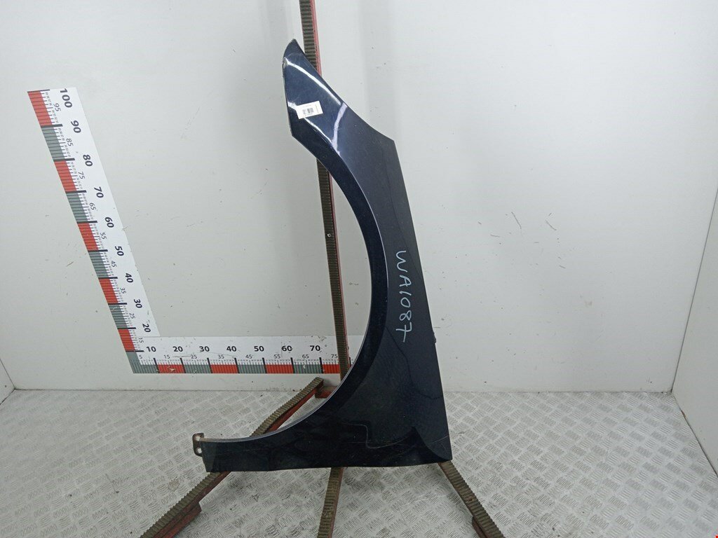 Крыло переднее левое Mercedes R-Class (W251) A2518800106 арт. 2178059