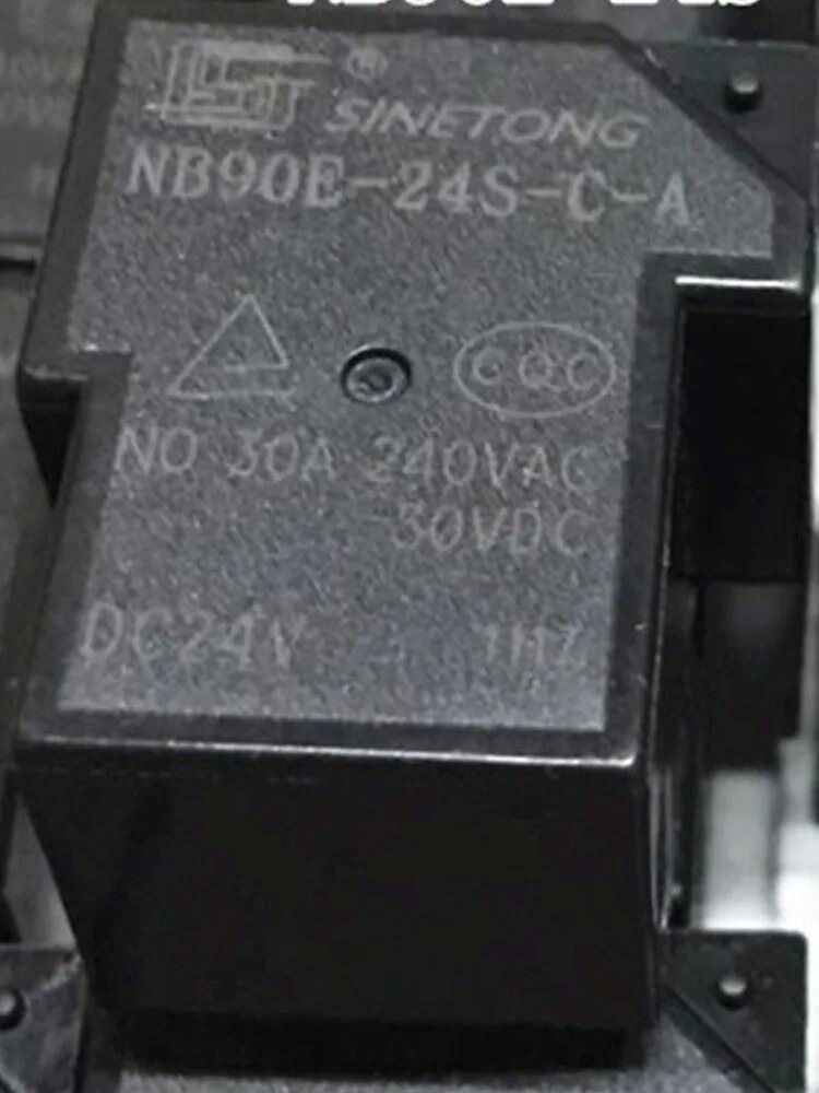 Реле 24В 30А 4 контакта 1 PCS