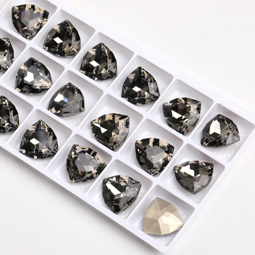 Стразы Black Diamond 17 мм для рукоделия