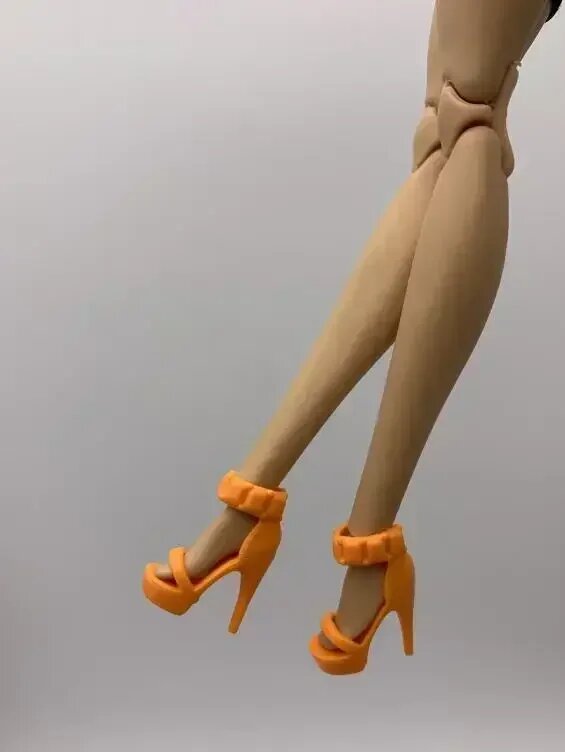 Пластиковые туфли для куклы BB