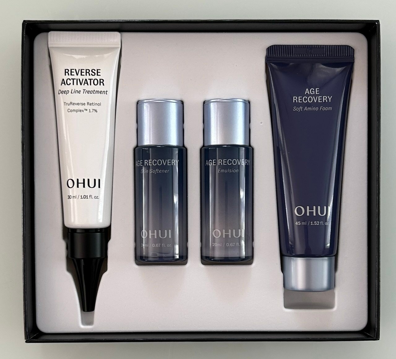 Корейский точечный корректор морщин с ретинолом в наборе, O HUI reverse activator deep line treatment set