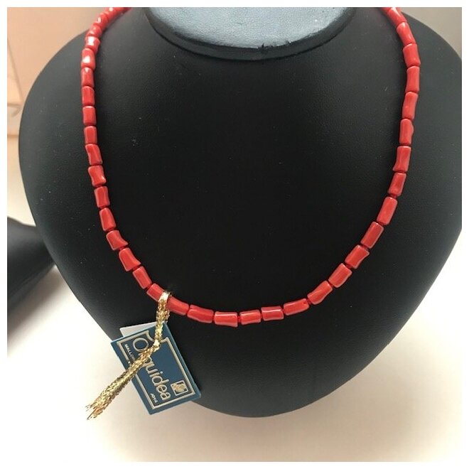 Колье, коралл