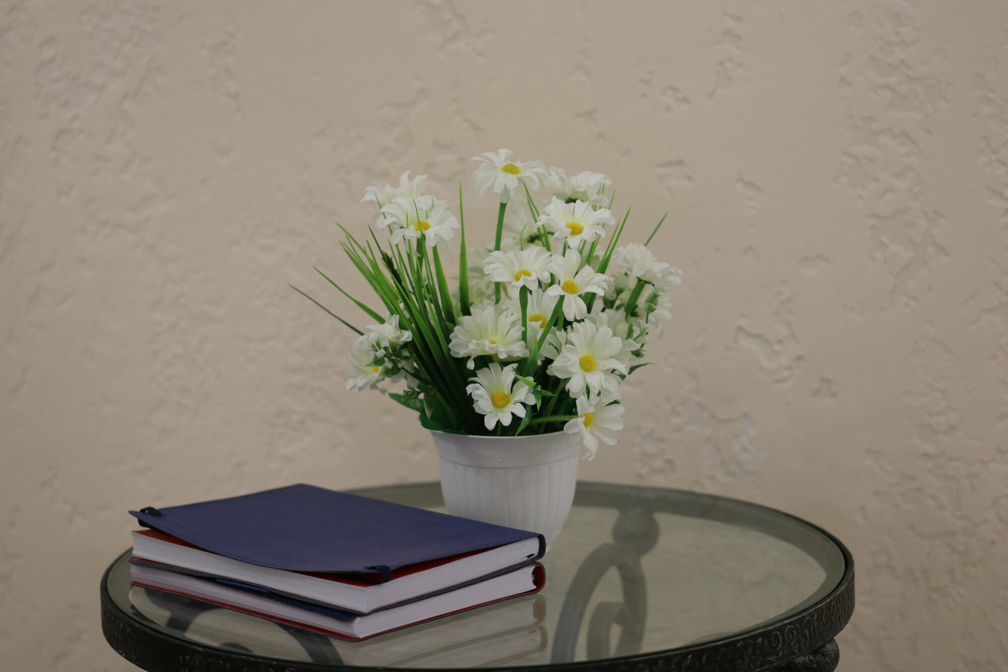 Искусственная композиция с Ромашками от бренда Holodilova