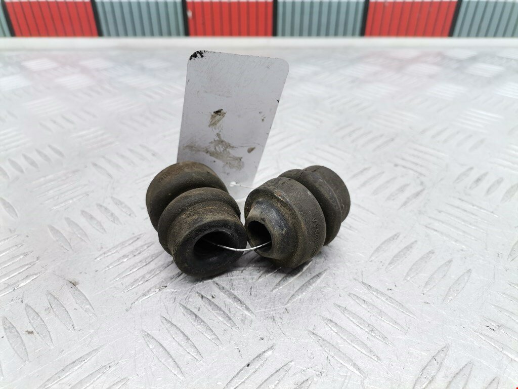 Кронштейн (крепление) радиатора Ford Fiesta 4 арт. 2025313