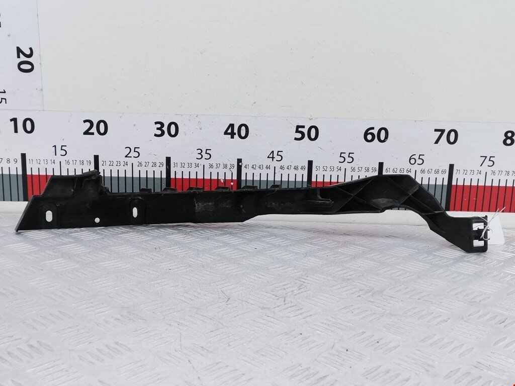 Кронштейн (крепление) переднего бампера правый Opel Astra J 13287640 арт. 2005737