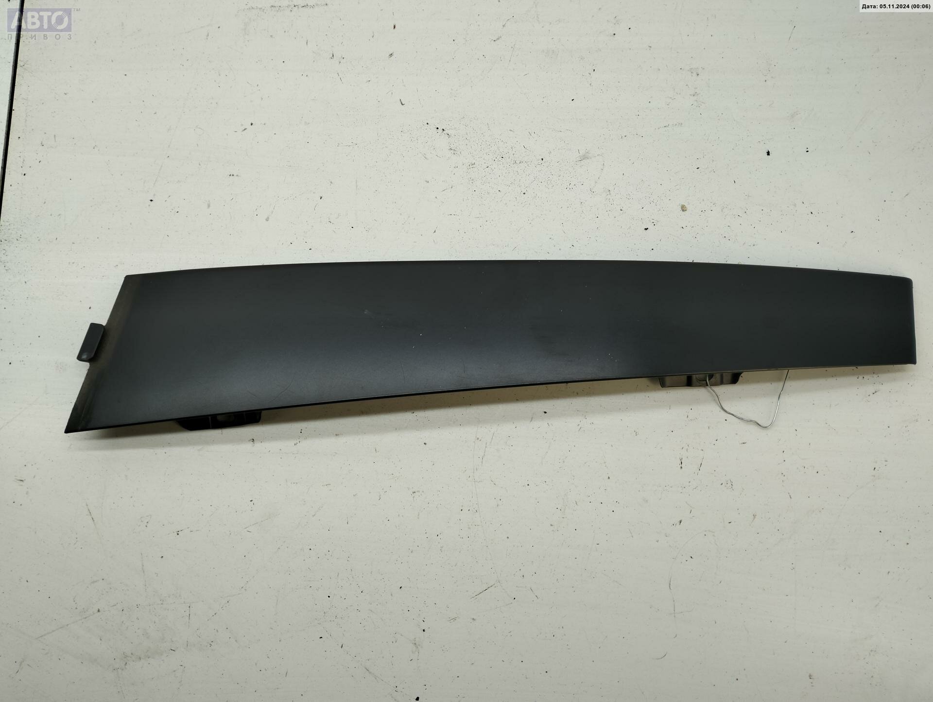 Накладка двери передней правой Volkswagen Passat B6