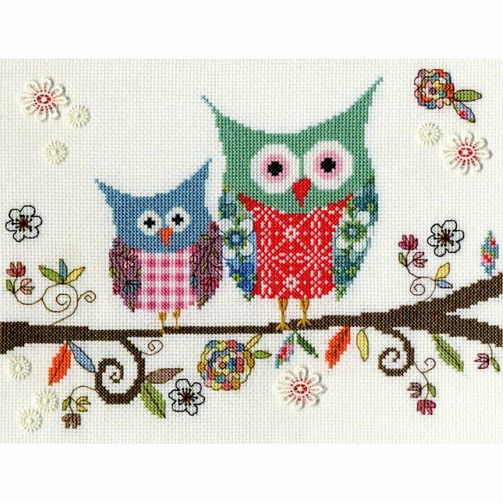 Набор для вышивания Bothy Threads "Love Woo", канва, мулине