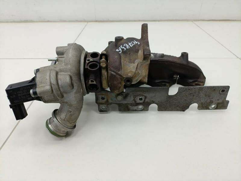 Турбокомпрессор турбина Volkswagen Golf 6 5K 2008-2012