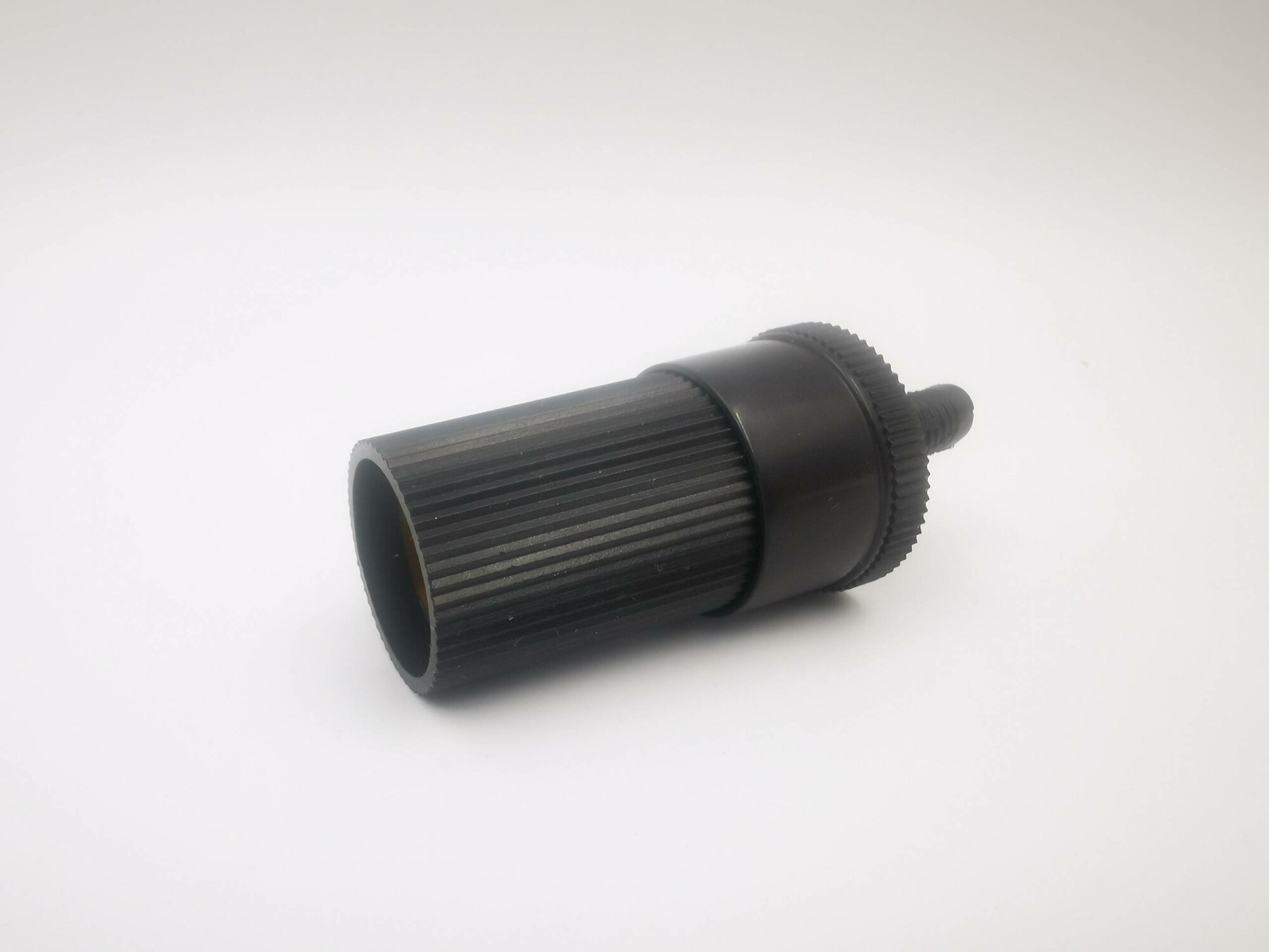 Гнездо прикуривателя автомобиля на провод 12В/24В