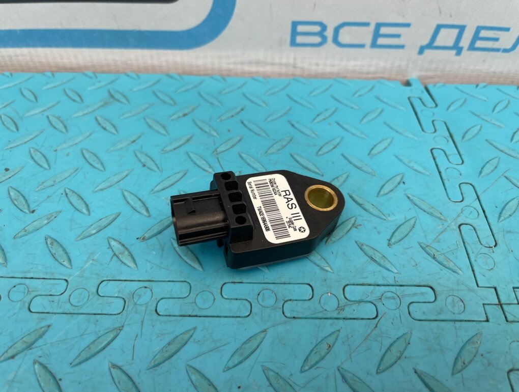 Датчик Jeep Compass 2016 MK49 ED3 2.4 OEM 68056162AA