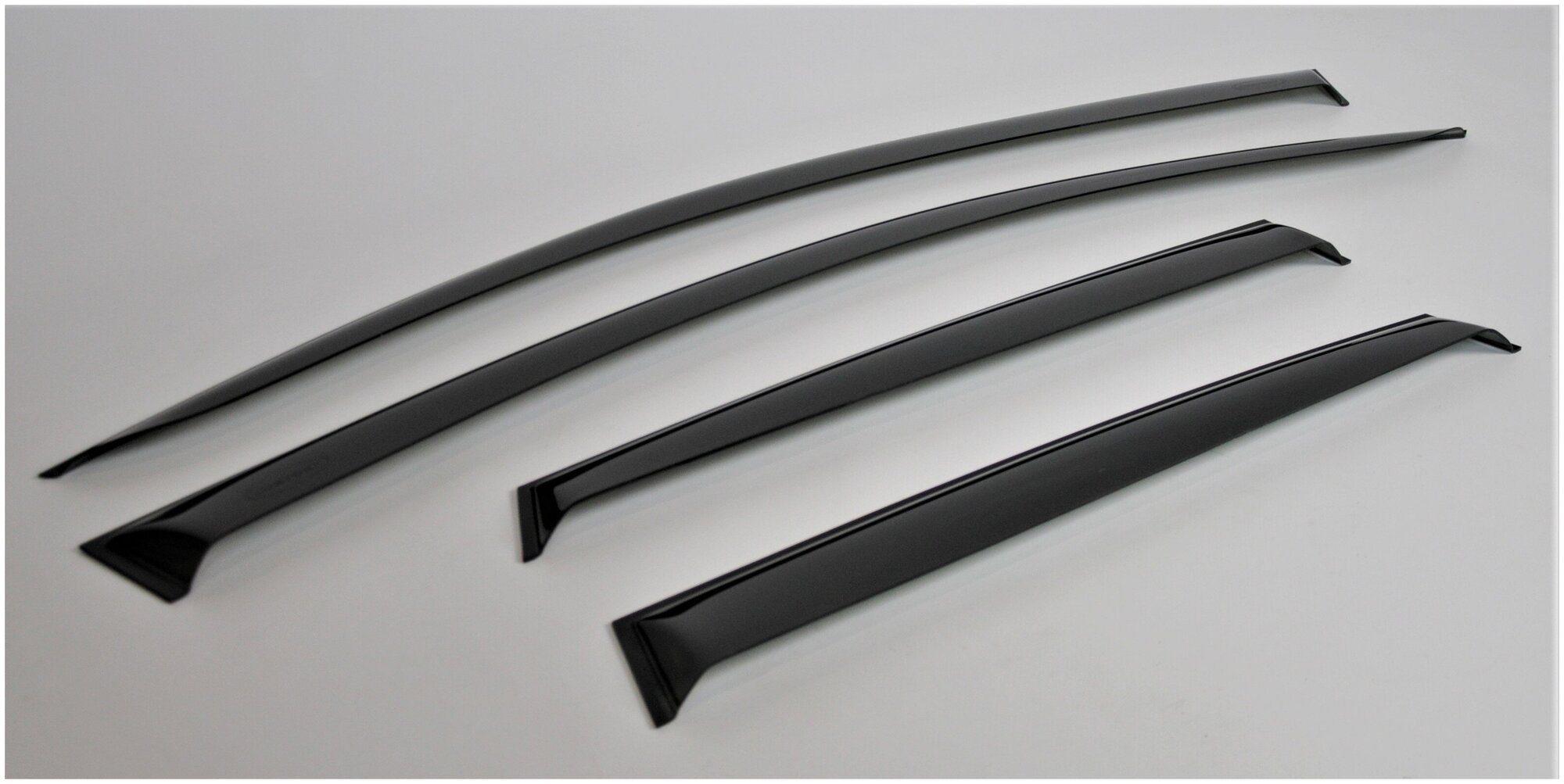 Дефлектора окон Renault Kaptur 2016-