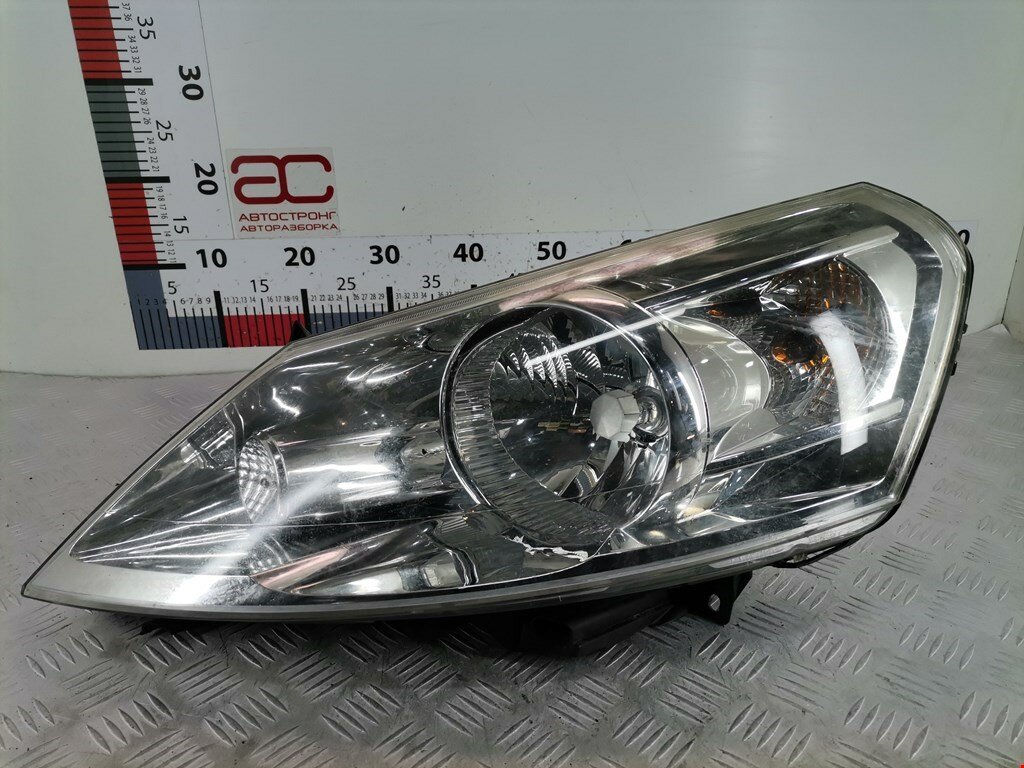 Фара левая Citroen Jumpy (Dispatch) 2 1400455580 арт. 1738458